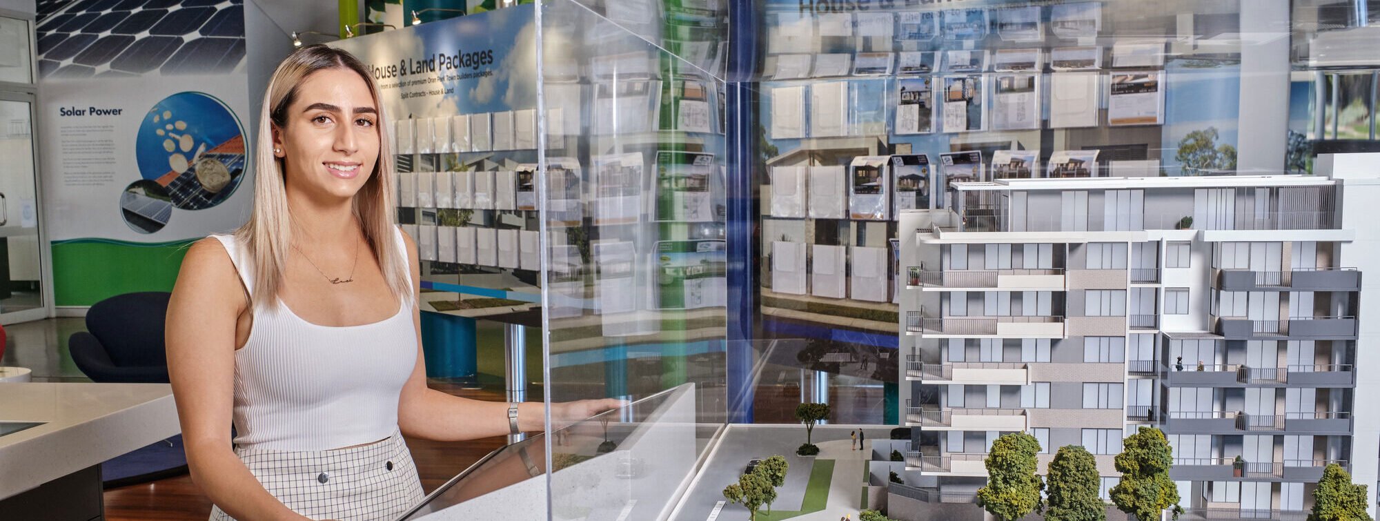 Metro Selling Strong in Hot Market - Oran Park | Masterplanned ...